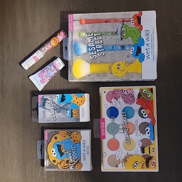 wet n wild | Makeup | Discontinued Wet N Wild Sesame Street Collection ...
